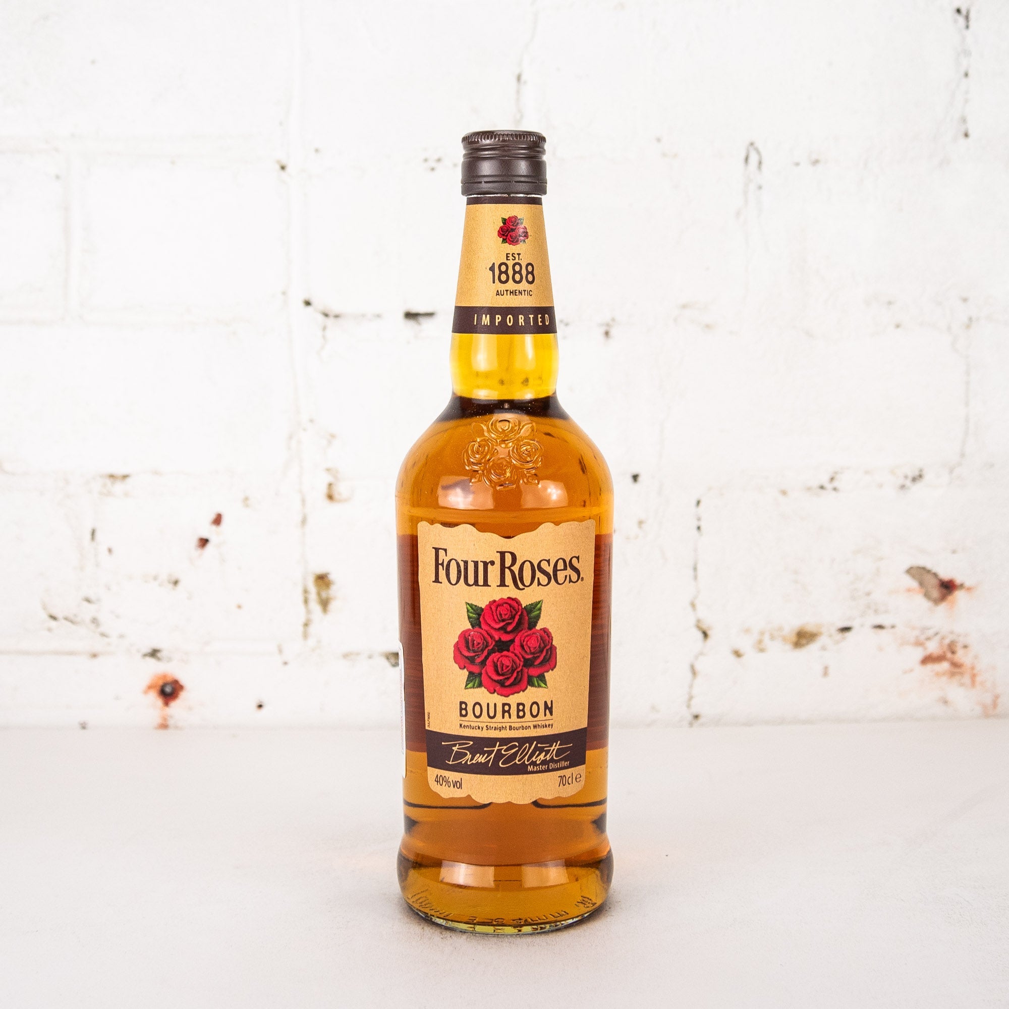 Four Roses - Original Yellow Label Bourbon 700ml – Carwyn Cellars