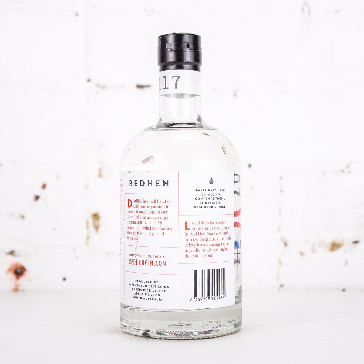 Red Hen - Classic Dry Gin 700ml – Carwyn Cellars