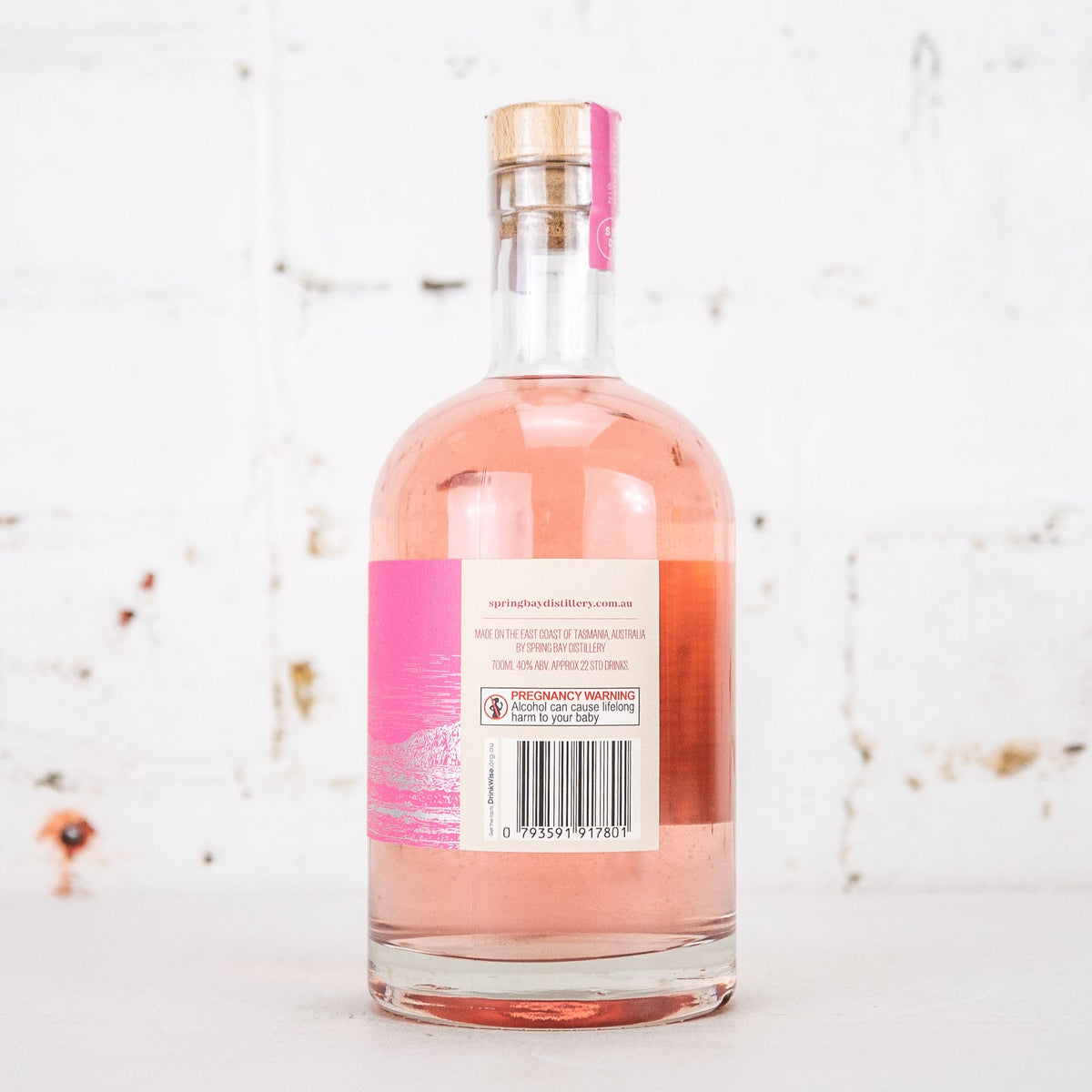 Spring Bay - Tasmanian Pink Gin 700ml – Carwyn Cellars